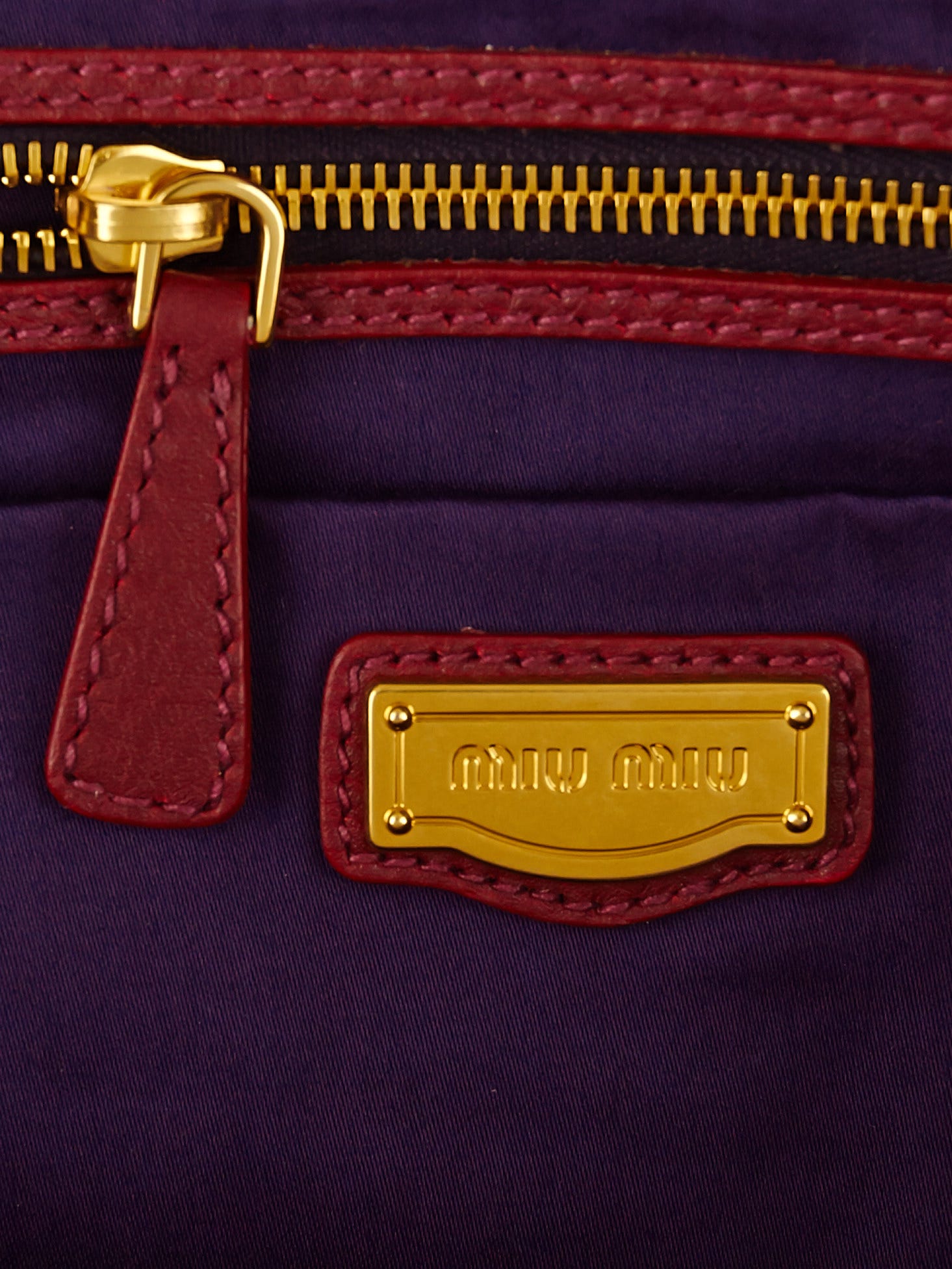 Miu Miu Rubino Vitello Caribu Leather Shopping Tote Bag Miu Miu Rubino Vitello Caribu Leather Shopping Tote Bag