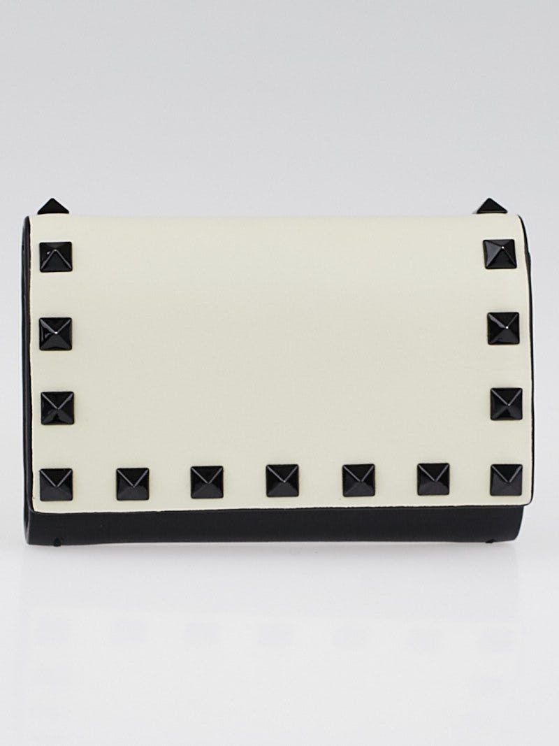 Valentino Black/Ivory Leather Rockstud Wallet | Yoogi's Closet