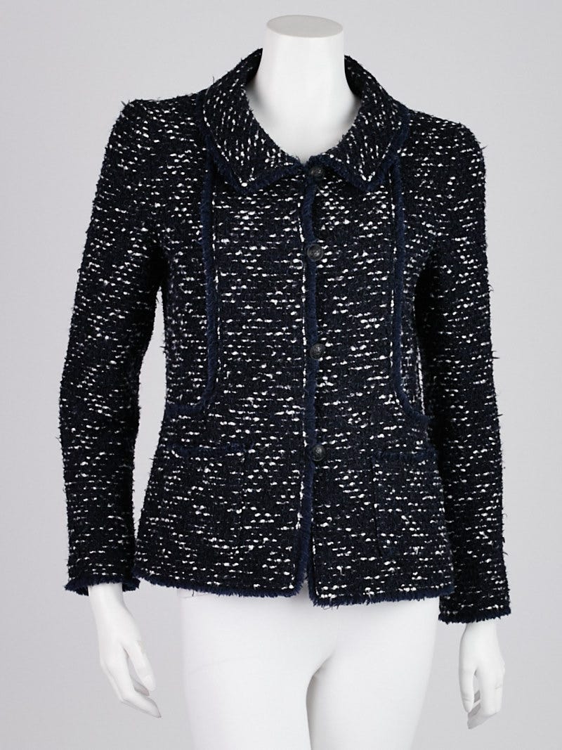 Chanel Navy Blue Wool Blend Tweed Jacket Size 8/40 | Yoogi's Closet
