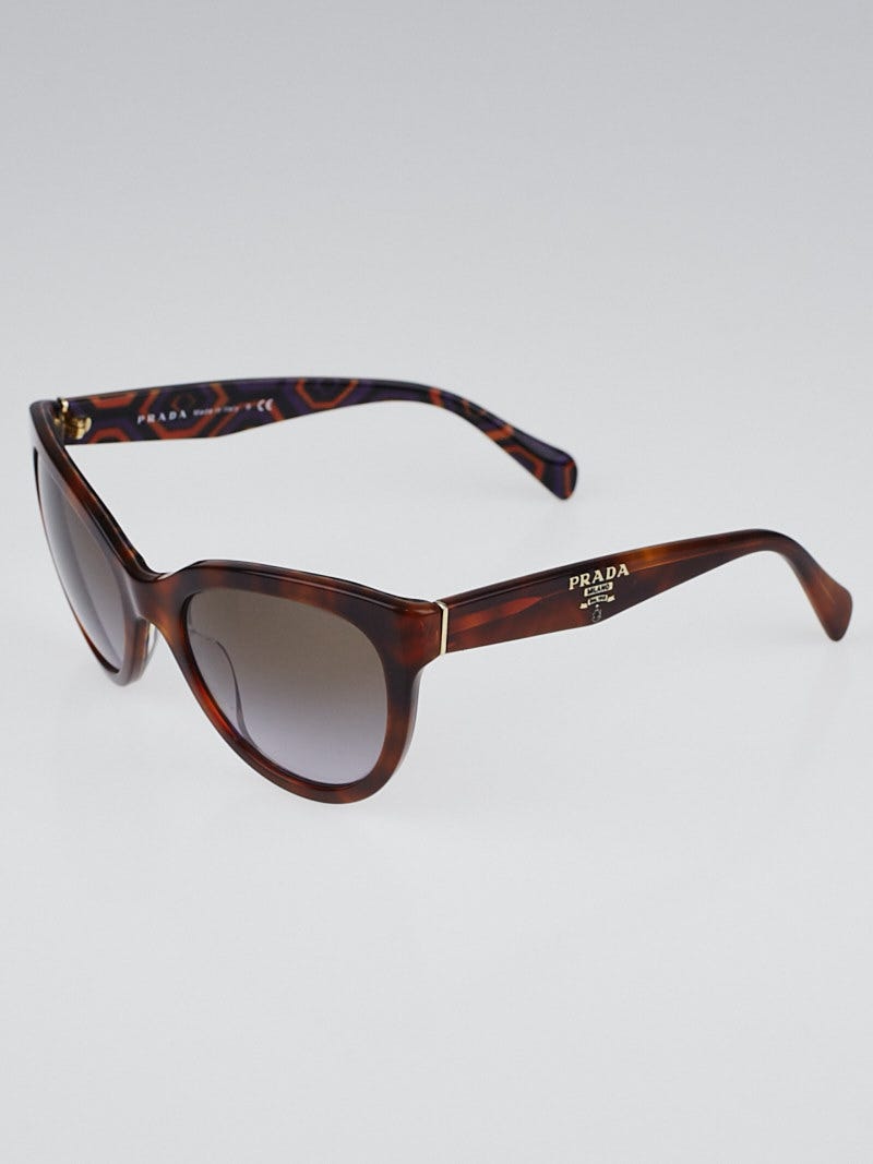 Prada Tortoise Shell Frame Wayfarer Sunglasses | Yoogi's Closet