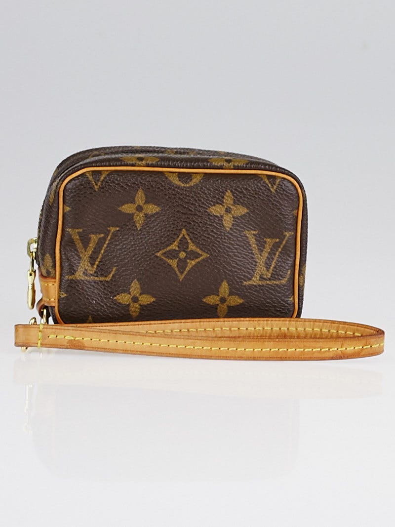 Louis Vuitton Monogram Canvas Wapity Case - Yoogi's Closet
