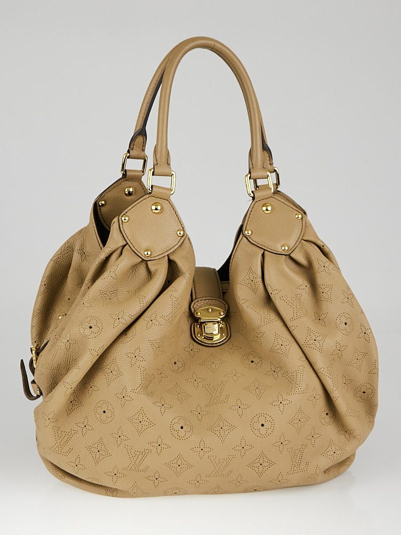 Louis Vuitton Sandy Monogram Mahina Leather L Bag | Yoogi's Closet