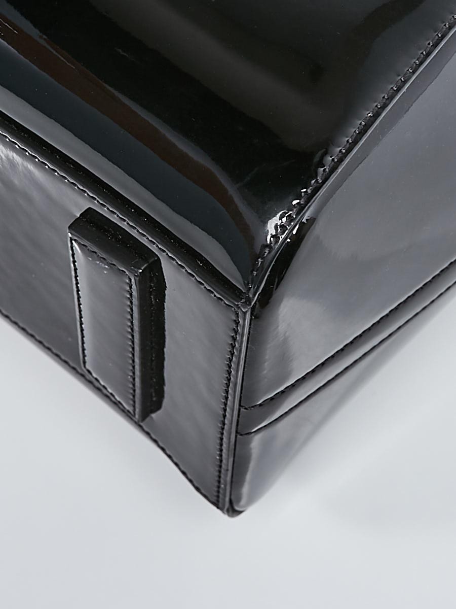 Givenchy Black Patent Leather Small Antigona Bag | Yoogi's Givenchy Black Patent Leather Small Antigona Bag | Yoogi's