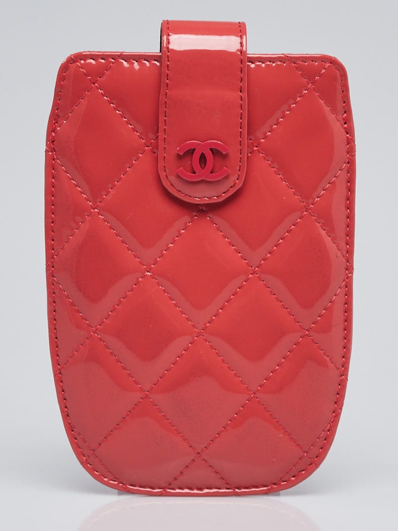 Chanel Coral Quilted Patent Leather Phone Holder Case | Yoogi's Closet