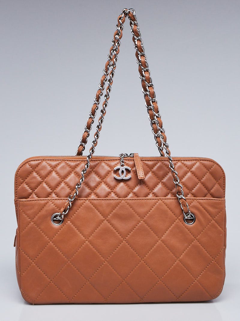 Chanel Dark Beige Quilted Leather In-the-Business Large Camera Shoulder Bag | Yoogi's Closet