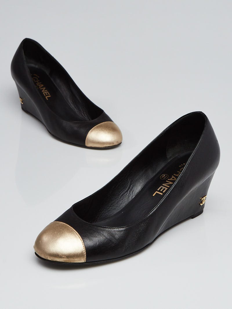 Chanel Black/Gold Leather Cap Toe Wedges Size 8/38.5 | Yoogi's Closet