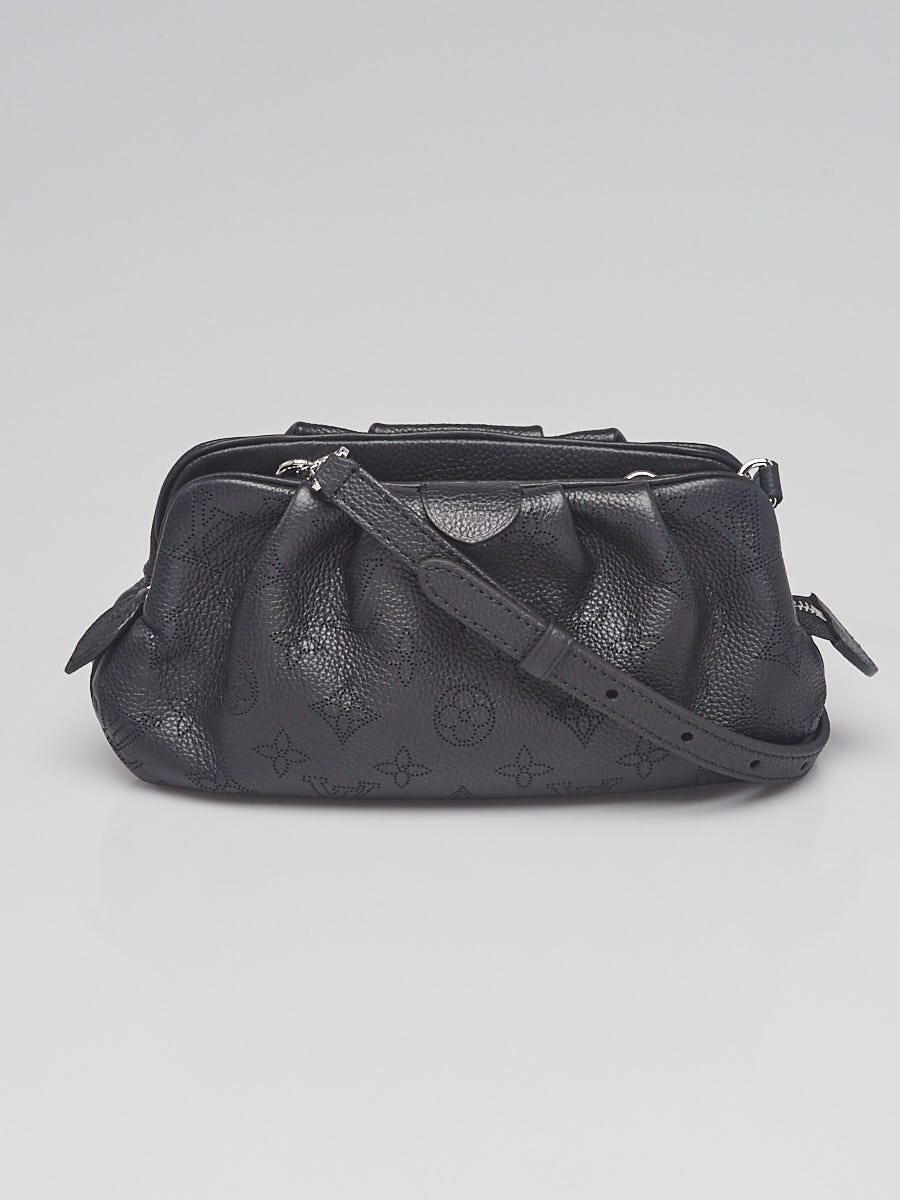 Louis Vuitton Black Monogram Mahina Leather Scala Mini Pouch Bag ...