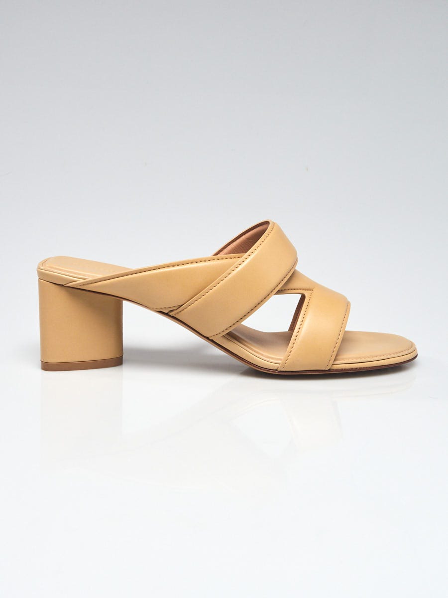 Bottega Veneta Cane Sugar Leather Band Sandals Size 7.5/38 Bottega Veneta Cane Sugar Leather Band Sandals Size 7.5/38