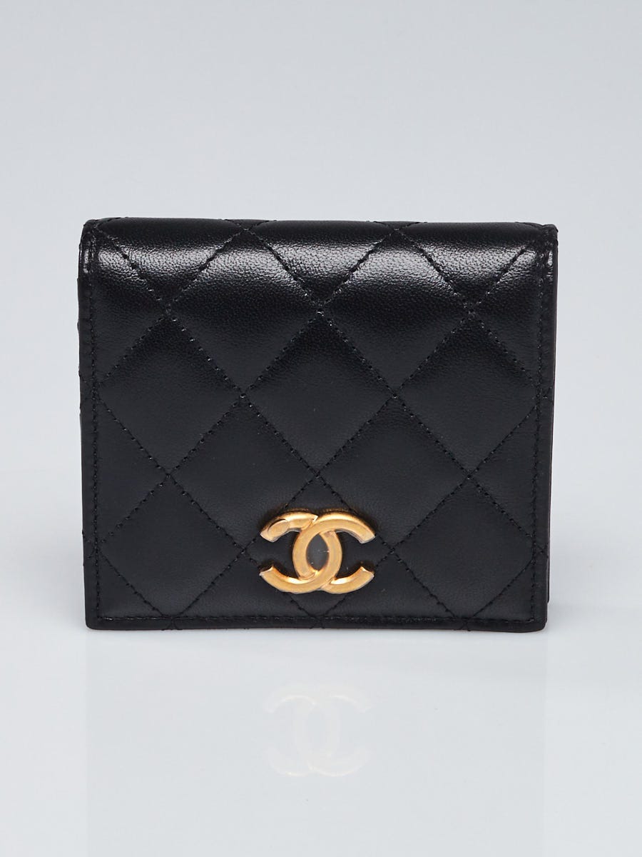 Chanel Black Quilted Leather CC Compact Wallet | Yoogi's Closet