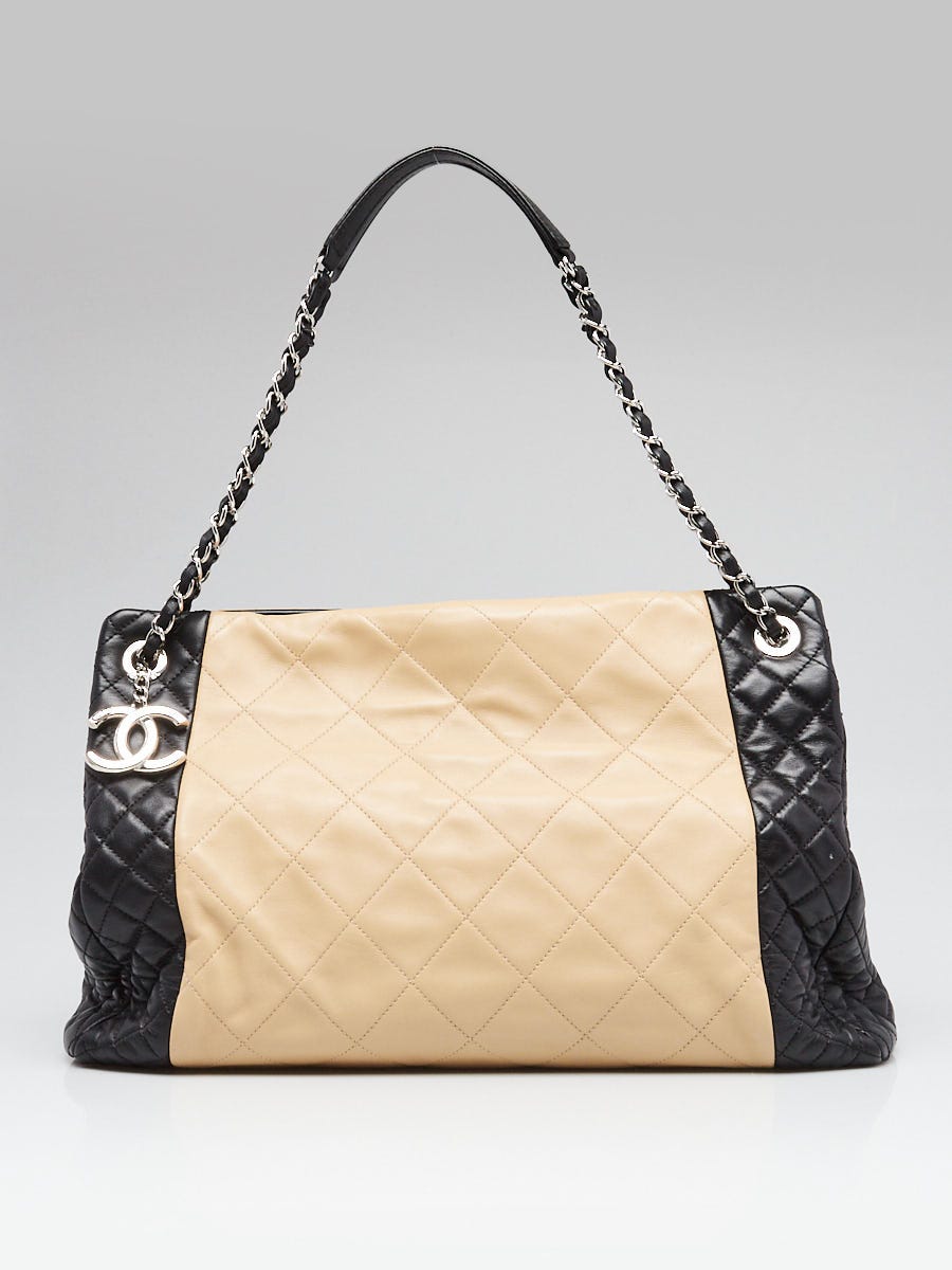Chanel Beige/Black Quilted Lambskin Leather CC Charm Tote Bag | Yoogi's ...