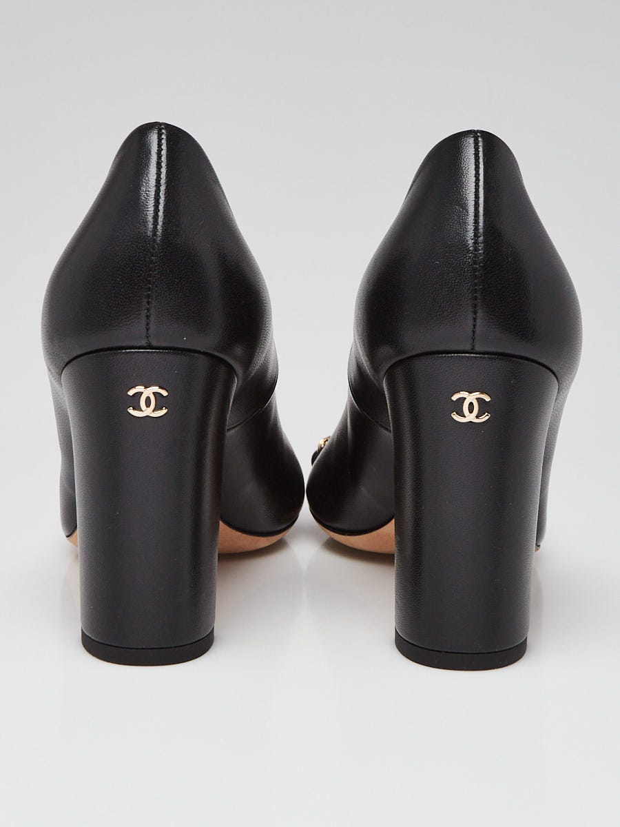 Chanel Black Leather Chain Peep Toe Pumps Size 9.5/40 Chanel Black Leather Chain Peep Toe Pumps Size 9.5/40