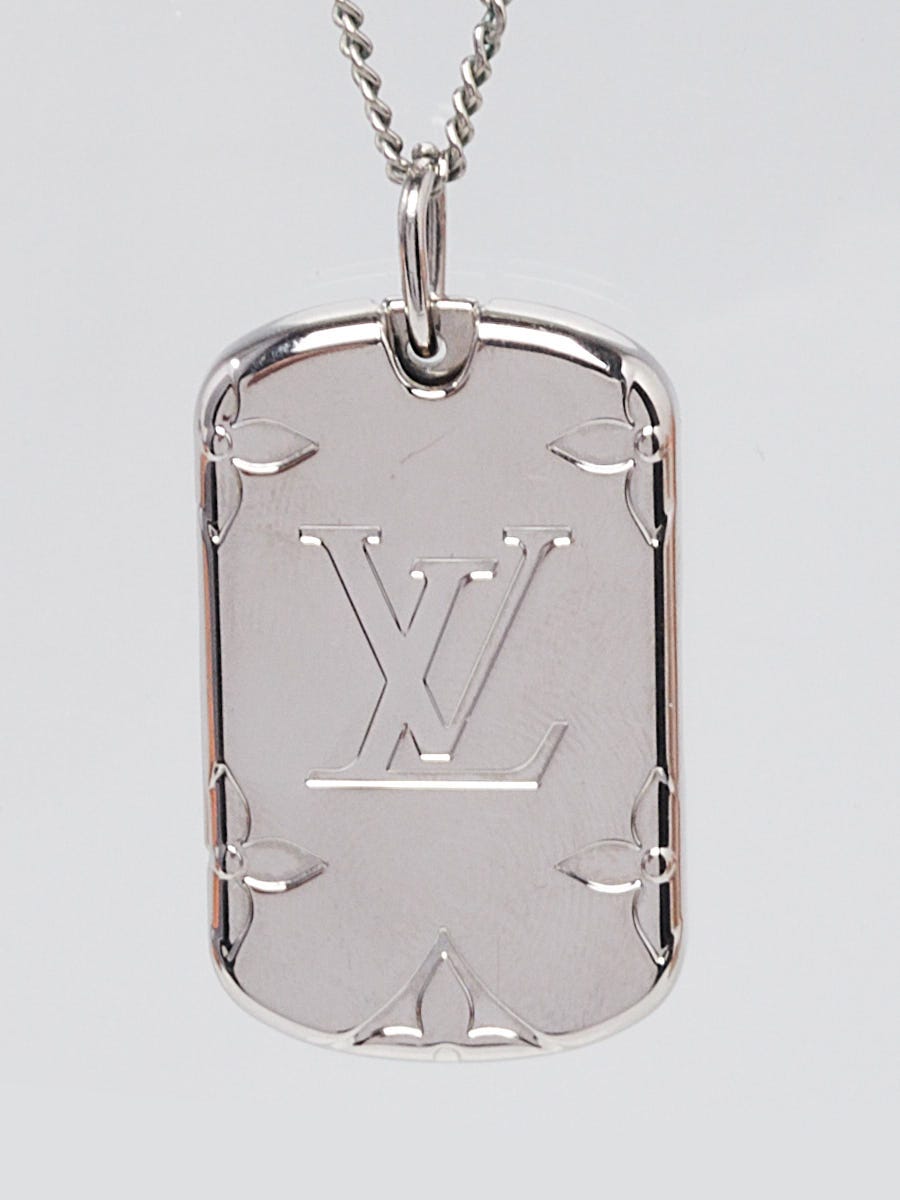 Louis Vuitton Silver Metal Monogram Locket Necklace | Yoogi's Closet